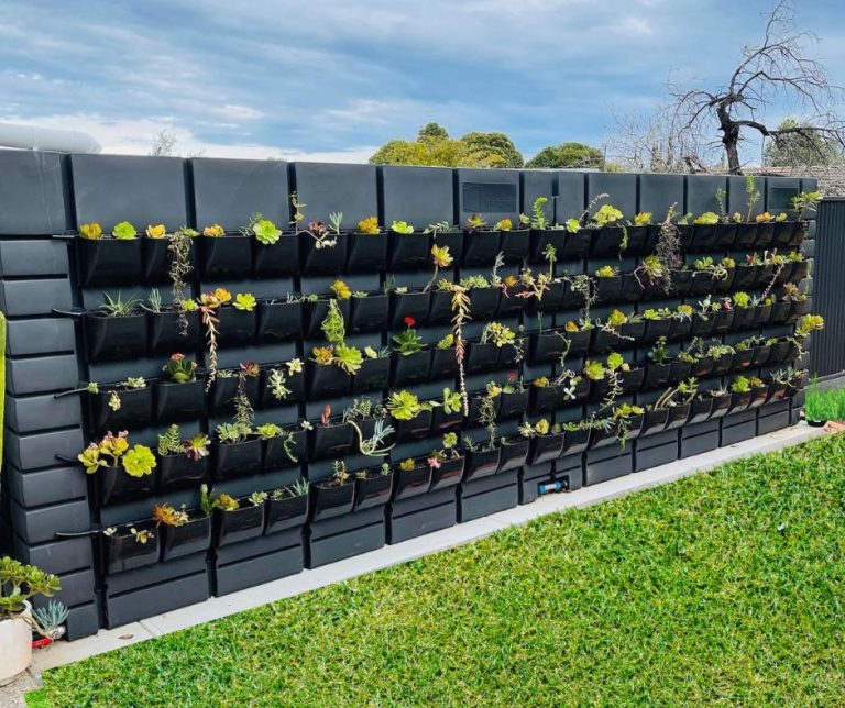 ThinTanks 2000 Litre Water Tank | Vertical Garden Tank | Kingspan Water ...